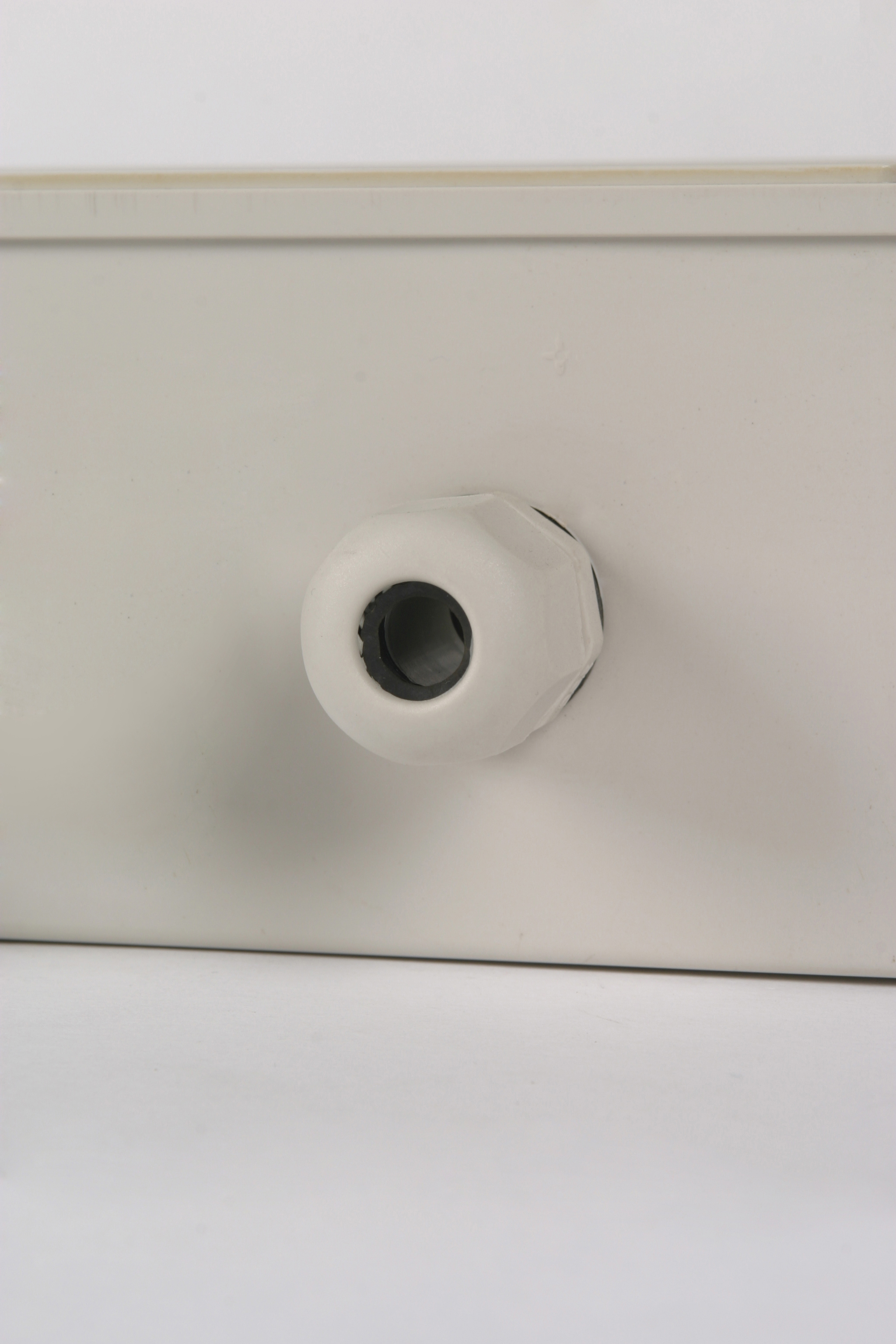 HIBOX CABLE CONNECTOR